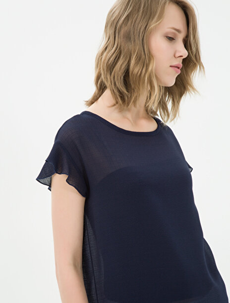 Koton Kadın Oyuk Yaka Bluz