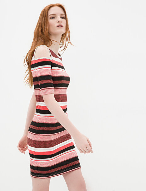 Koton Kadın Omuz Detaylı Elbise