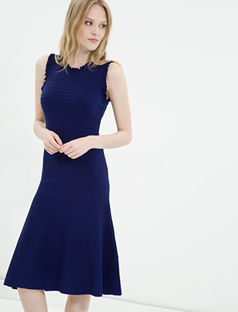 Koton Kadın Fırfır Detaylı Elbise