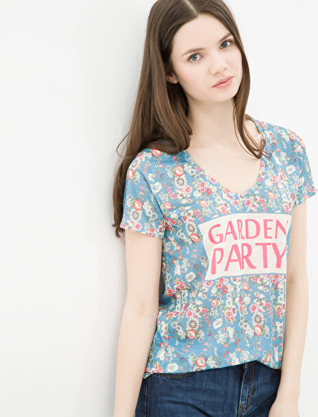 Koton Kadın Çiçek Desenli T-Shirt