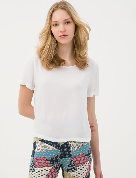 Koton Kadın Oyuk Yaka Bluz