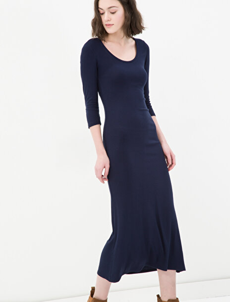 Koton Kadın Oyuk Yaka Elbise Koton Kadın Oyuk Yaka Elbise