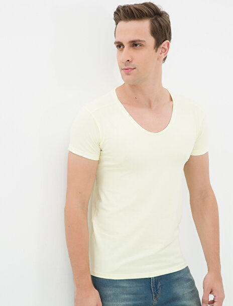 Koton Erkek Oyuk Yaka T-Shirt
