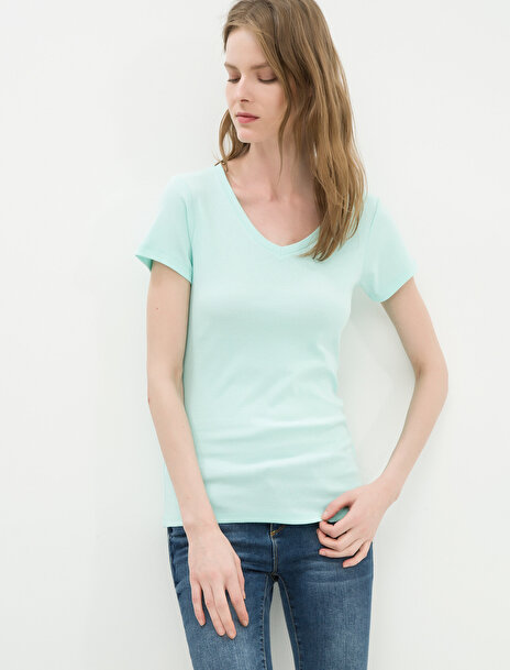 Koton Kadın V Yaka T-Shirt