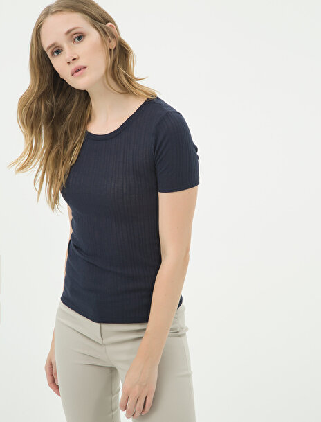 Koton Kadın Bisiklet YakaT-Shirt