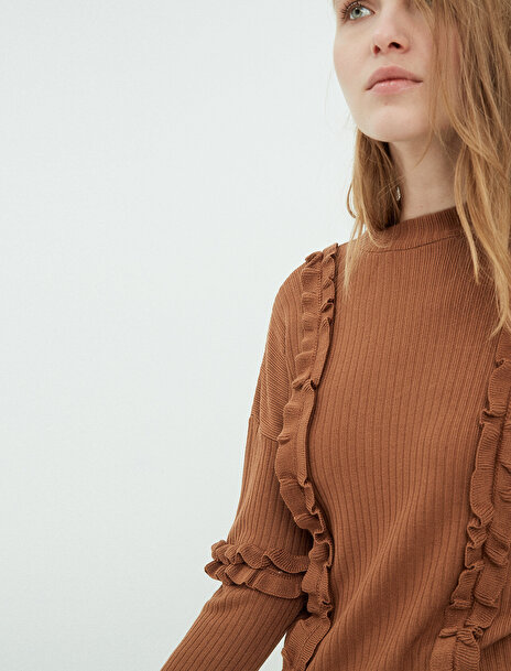 Koton Kadın Fırfır Detaylı Triko Kazak