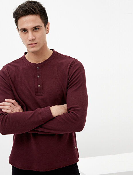 Koton Erkek Düğme Detaylı T-Shirt