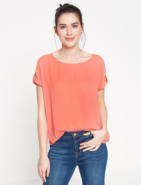 Koton Kadın Koton Plus Oyuk Yaka Bluz