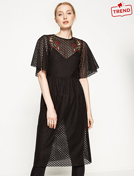 Koton Kadın Nakışlı Elbise