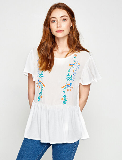 Koton Kadın Nakışlı T-Shirt