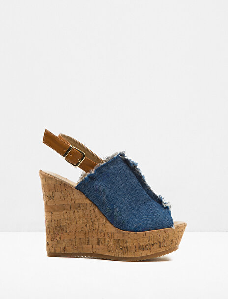 Koton Kadın Dolgu Topuk Sandalet Koton Kadın Dolgu Topuk Sandalet