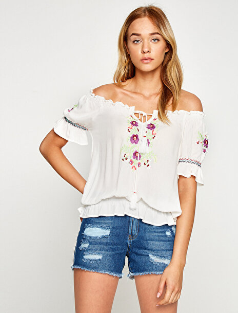 Koton Kadın İşlemeli Bluz