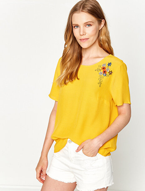 Koton Kadın İşlemeli Bluz