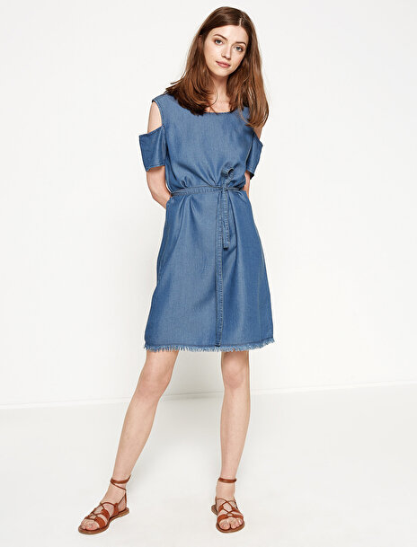 Koton Kadın Omuz Detaylı Elbise