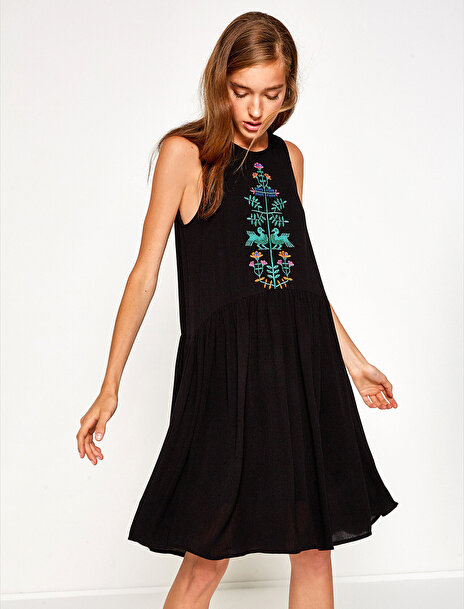 Koton Kadın İşlemeli Elbise