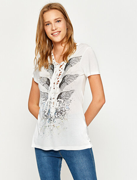 Koton Kadın Kuş Gözü Detaylı T-Shirt