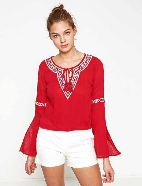 Koton Kadın İşlemeli Bluz