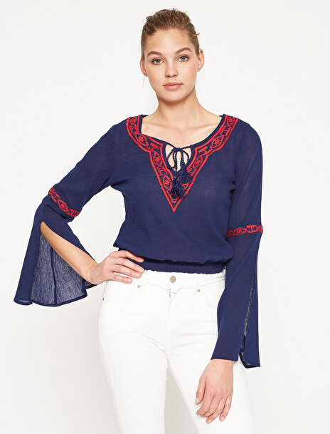 Koton Kadın İşlemeli Bluz
