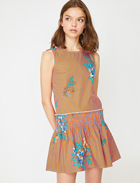 Koton Kadın Çiçekli Yazlık Elbise