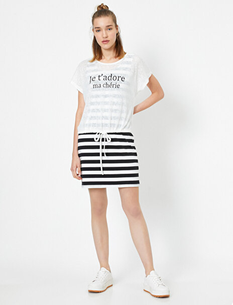 Koton Kadın Yazılı Baskılı Mini Elbise Koton Kadın Yazılı Baskılı Mini Elbise