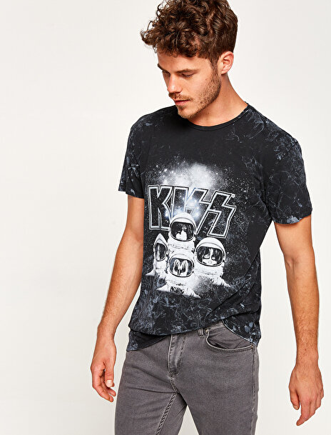 Koton Erkek Müzik Lisanslı Kiss Baskılı T-Shirt Koton Erkek Müzik Lisanslı Kiss Baskılı T-Shirt