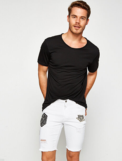 Koton Erkek Aplikeli Şort