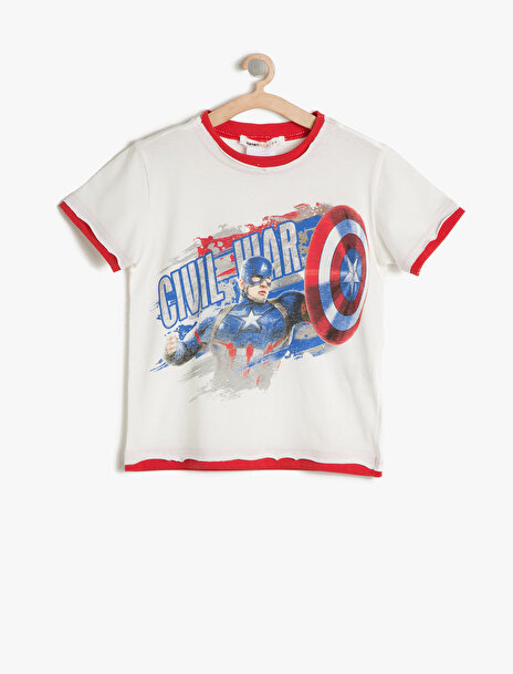 Koton Erkek Çocuk Captain America Baskılı T-Shirt Koton Erkek Çocuk Captain America Baskılı T-Shirt
