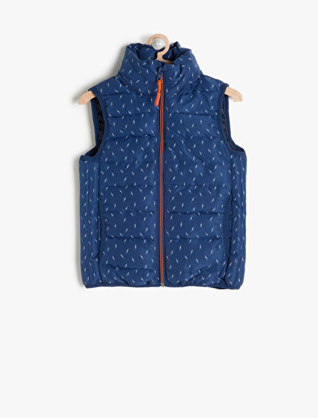 Koton Erkek Çocuk Fermuar Detaylı Yelek Koton Erkek Çocuk Fermuar Detaylı Yelek