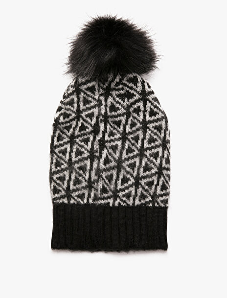 Koton Kadın Ponpon Detaylı Bere