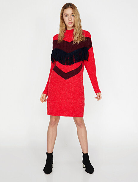 Koton Kadın Püskül Detaylı Triko Elbise