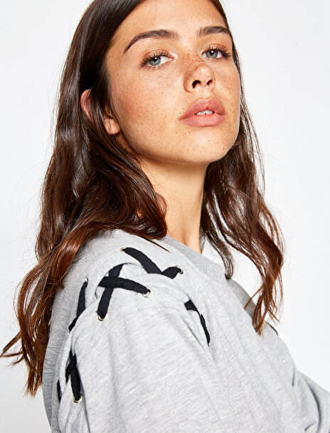 Koton Kadın Kol Deatylı Sweatshirt