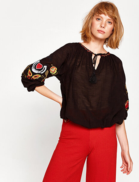 Koton Ole Genç Kız İşlemeli Bluz