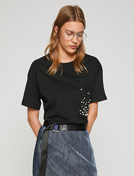 Koton Kadın Boncuk Detaylı T-Shirt