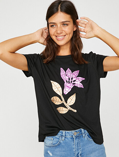 Koton Kadın Aplikeli T-Shirt
