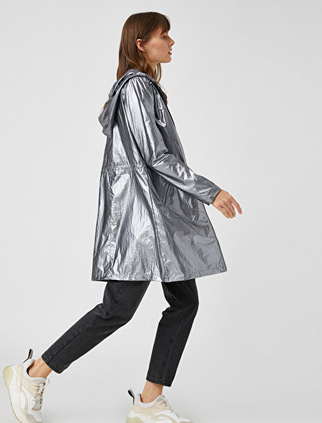 Koton Kadın Kapüşonlu Yağmurluk