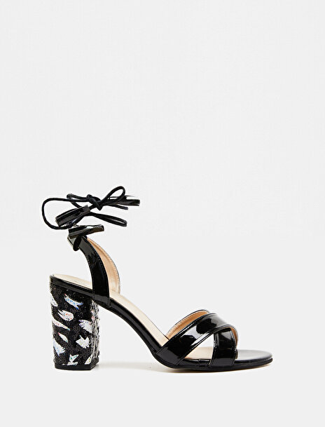 Koton Kadın Pul Detaylı Topuklu Ayakkabı