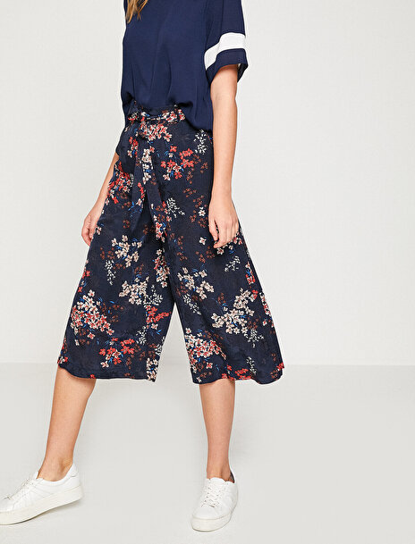 Koton Kadın İşlemeli Pantolon