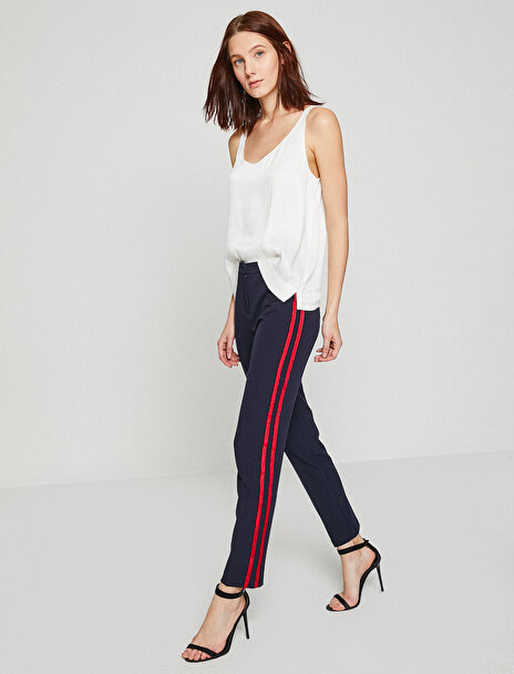 Koton Kadın Biye Detaylı Pantolon