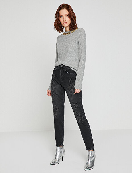 Koton Kadın Mom Jean - Yüksek Bel Rahat Kesim Dar Paça Pantolon