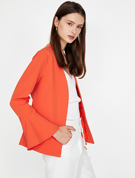 Koton Kadın Volanlı Ceket