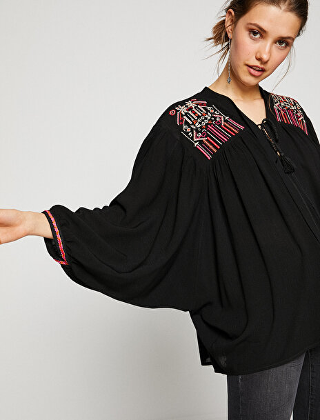 Koton Kadın İşlemeli Kimono Koton Kadın İşlemeli Kimono