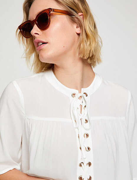 Koton Kadın Kuş Gözü Detaylı Bluz