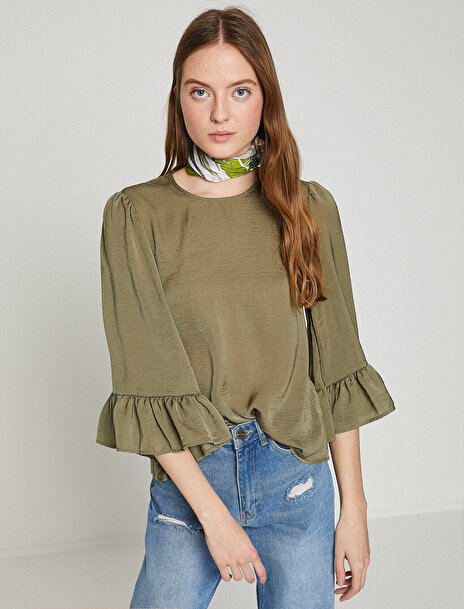 Koton Kadın Kolları Volanlı Bluz