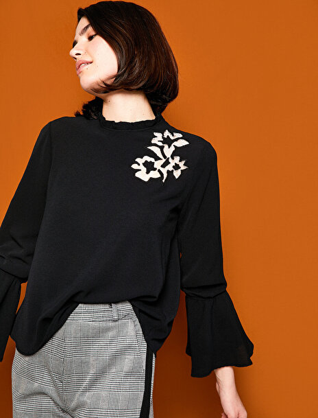 Koton Kadın İşlemeli Bluz