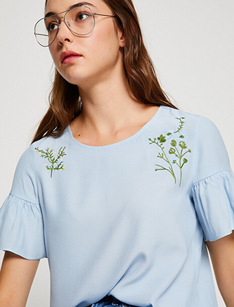 Koton Kadın İşlemeli Bluz