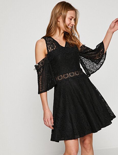 Koton Kadın Dantel Detaylı Elbise Abiye Koton Kadın Dantel Detaylı Elbise Abiye