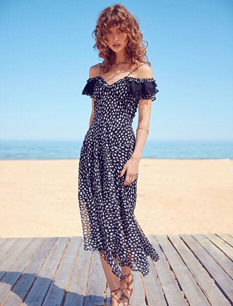 Koton Kadın Puantiyeli Omzu Açık Elbise Koton Kadın Puantiyeli Omzu Açık Elbise