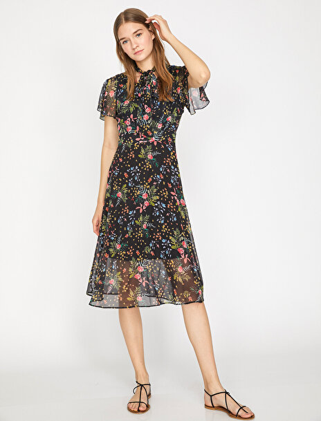 Koton Kadın Çiçekli Yazlık Elbise