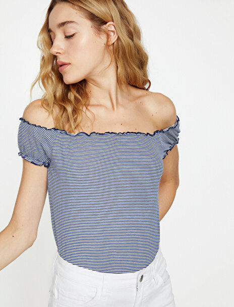 Koton Kadın Omzu Açık T-Shirt