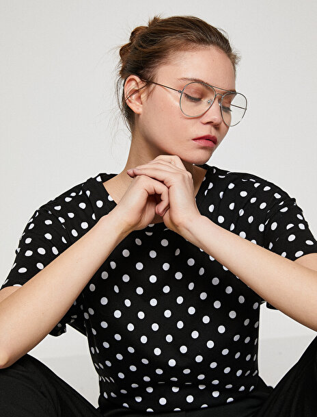 Koton Kadın Puantiye Detaylı T-Shirt